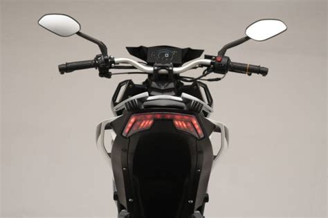 Lãng quên Yamaha Exciter và Honda Winner X vua xe côn 150cc giá rẻ
