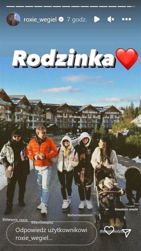Roksana Węgiel pozuje u boku rodziców i nowego partnera Podkreśla jak