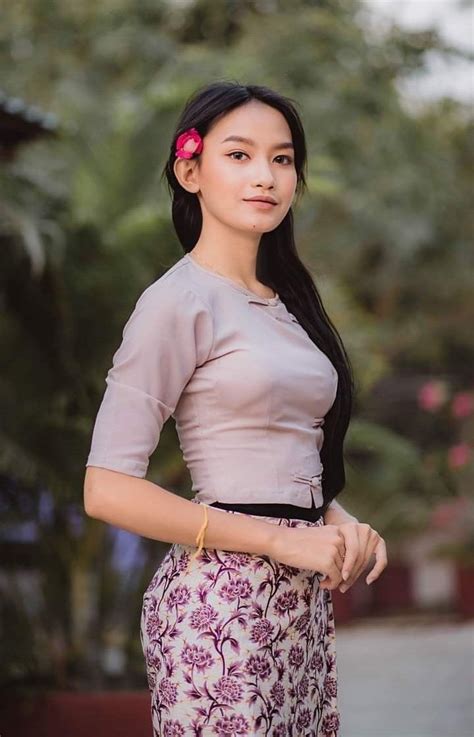 Myanmar Traditional Dress Traditional Dresses Sexy Asian Girls Beautiful Asian Girls Burmese