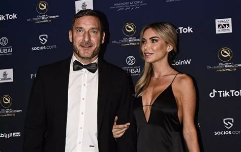 Noemi Bocchi incinta di Totti La verità da un loro intimo amico