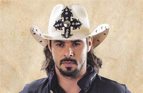 Cantor Jo O Carreiro Morre Aos Anos Ap S Cirurgia No Cora O