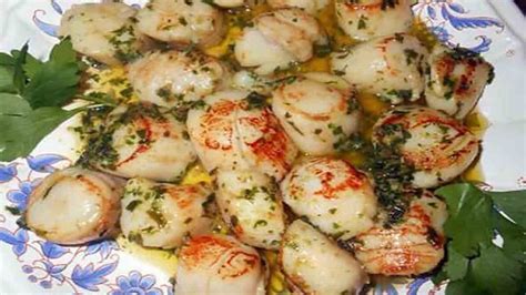 Noix de Saint Jacques sautées au beurre d escargot sublimes