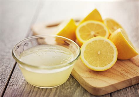 Usa así el limón para quitar manchas de tu cara y tener una piel