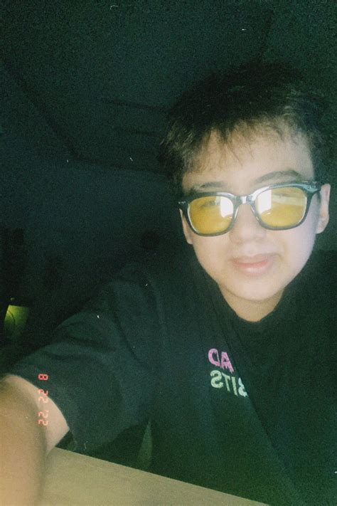 Trai Thẳng Độc Quyền on Twitter Xinh trai lắm nha Vào album ảnh zalo
