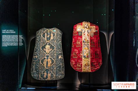 Trésors médiévaux du Victoria Albert Museum lexposition unique à l