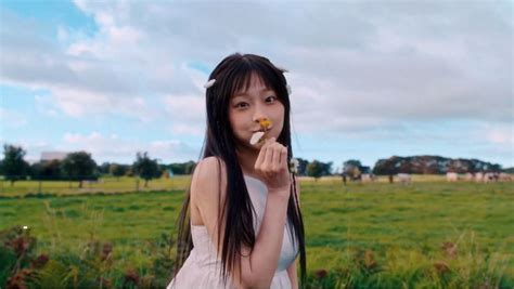 Épinglé par 𝜗𝜚 sur LOONA en 2024