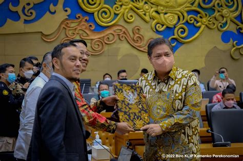 Rapat Kerja Pemerintah Dan Badan Legislasi DPR RI Tindak Lanjuti