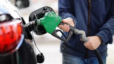 Araç sahipleri dikkat Motorine bir okkalı zam daha geliyor Haberler