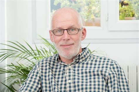 Premium Photo Portrait Of A Mature Man With Glasses