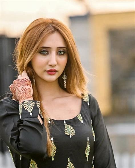 Extremely Beautiful Paki TikToker Leaked Video With BF Desi X HD