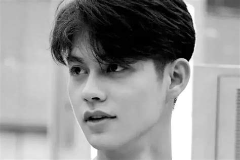 Tren Gaya Rambut Pria Korea Paling Hot Dan Cool Terpopuler Kobaran