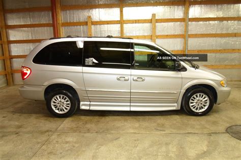 2004 Chrysler Town And Country Handicap Wheelchair Van Entervan
