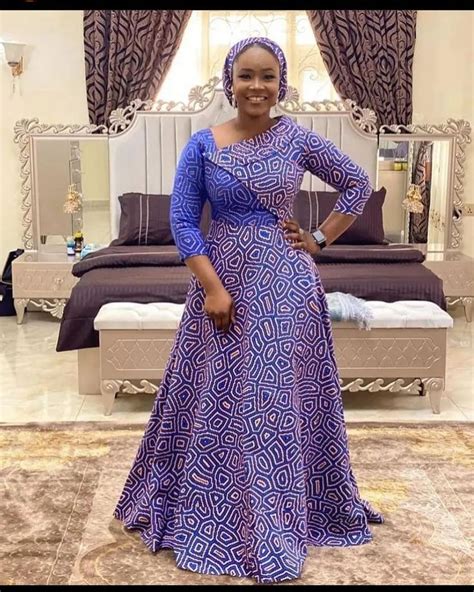 Latest Matured And Beautiful Ankara Long Gown Styles For All Occasion