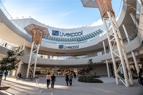 Península Centro Comercial Nuevo Rostro Tijuana