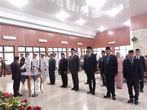 Wakil Bupati Lahat Lantik Sejumlah Pejabat Tinggi Administrator Dan