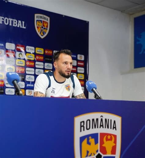 Tricolorii sunt mai uniți ca niciodată Vasile Mogoș s ar arunca de