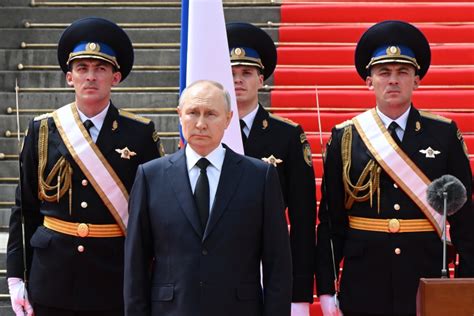 Ukraine Krieg Im News Ticker Putin Mit Irrem TV Interview Westliche