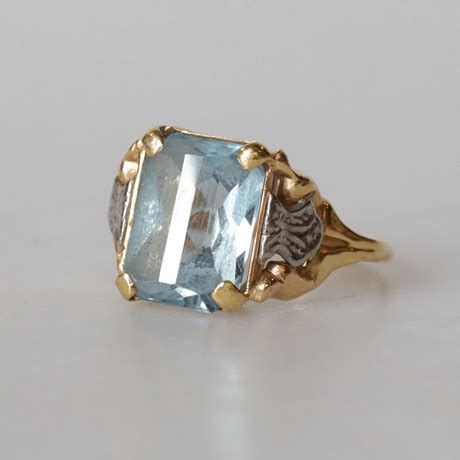 RING 18K Guld Med Sten Juvelfabriken AB Stockholm 1948 Totalvikt