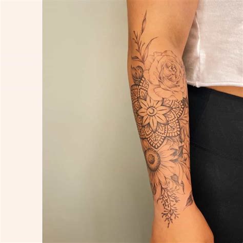 50 Creative Women S Forearm Sleeve Tattoo Ideas To Inspire Your Next Ink