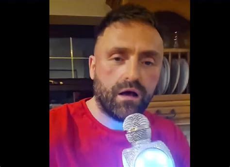 Leigh Brookfield Wedding DJ Video Viral On Snapchat
