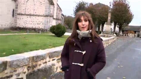 Doria Tillier nude at weather program présentateur météo est nu au