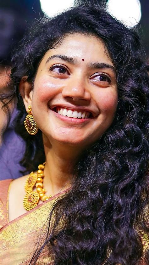 Sai Pallavi Hd Wallpapers Wallpaper Cave Off
