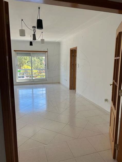 Arrendamento de Apartamento T2 na rua José Carlos Ary dos Santos s n