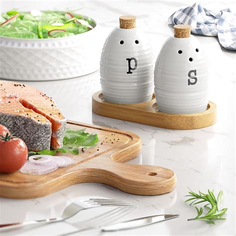 Barnyard Designs Farmhouse Juego De Saleros Y Pimenteros Con Soporte