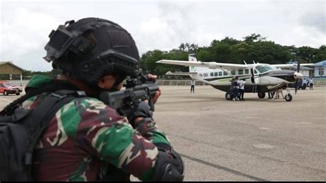 Tegakkan Kedaulatan Udara Lanud El Tari Gelar Latihan Force Down
