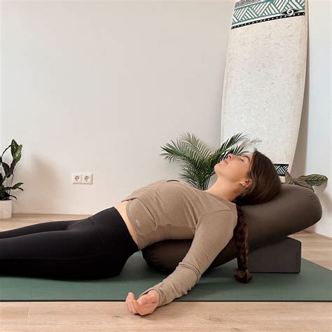 60 MIN RESTORATIVE YOGA Stress Anxiety Relief
