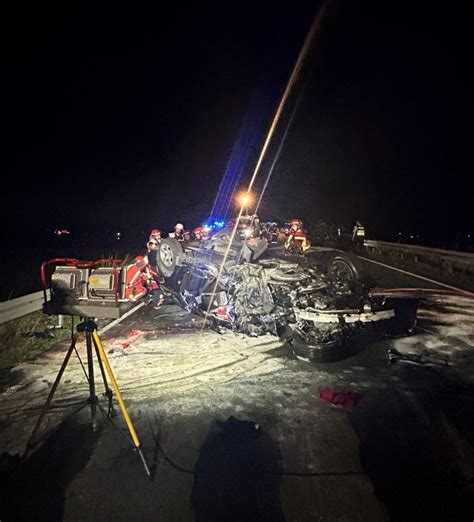 Schwerer Verkehrsunfall auf der B 56 N Einsatzbericht Düren