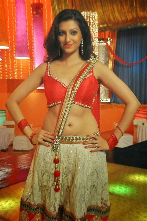 Hamsa Nandini Superhot Item Song In Telugu Movie Loukyam Stills