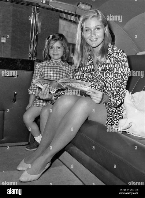 Carol lynley Banque de photographies et dimages à haute résolution Alamy
