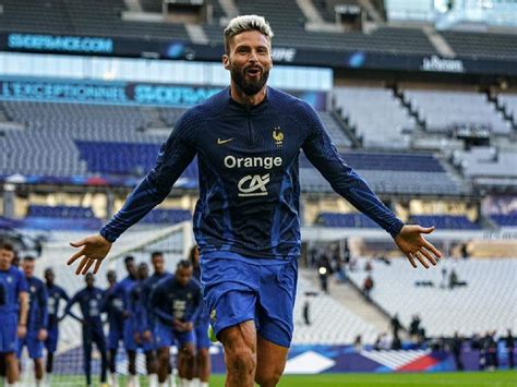 France Le chrétien Olivier Giroud pas encore à la retraite il veut