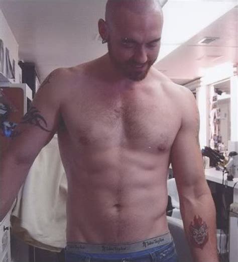 Kevin Durand Shirtless