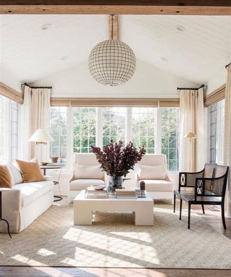 Modern Living Room With Vaulted Ceiling Windows Soul Lane