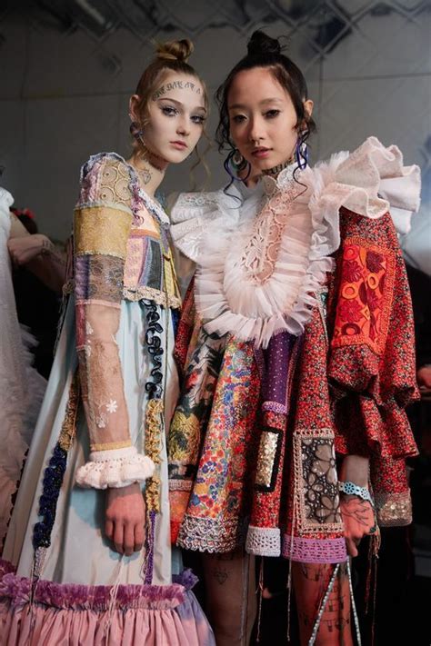 VOGUE BEAUTY Idee Di Moda Idee Vestito Editoriali Di Moda