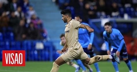 Visão FC Porto vence em Vizela e cola se a Benfica e Sporting no