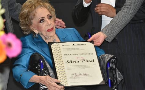 Silvia Pinal Recibe Homenaje En El Edomex El Sol De Toluca En Edomex