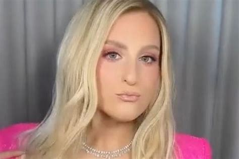 Meghan Trainor Eyes