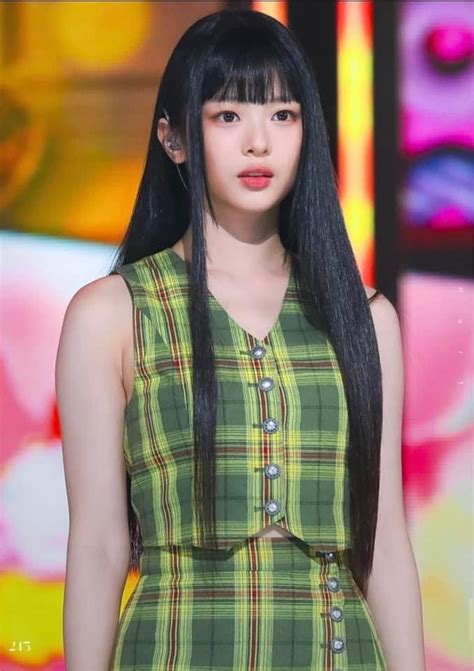 HANNI 하니 NewJeans PHAM MGOC HAN Nữ thần Hàn quốc Bạn trai