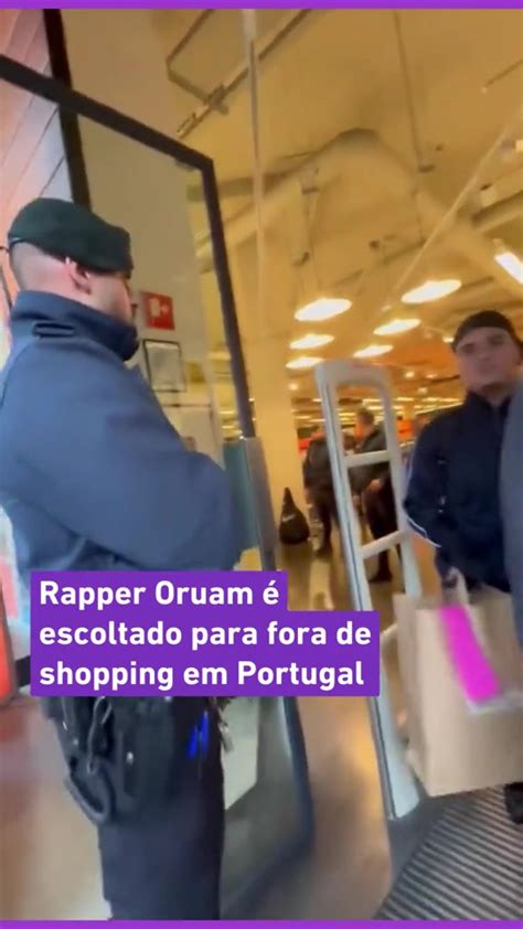 O Rapper Oruam Contou Ter Sido Constrangido Por Policiais Durante
