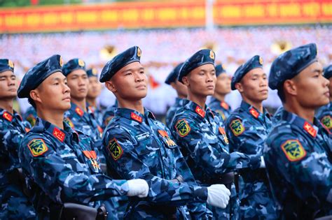 Những hình ảnh ấn tượng tại Lễ diễu binh diễu hành kỷ niệm 70 năm
