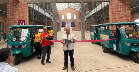 Nueva ruta de triciclos eléctricos para la calle Línea en La Habana