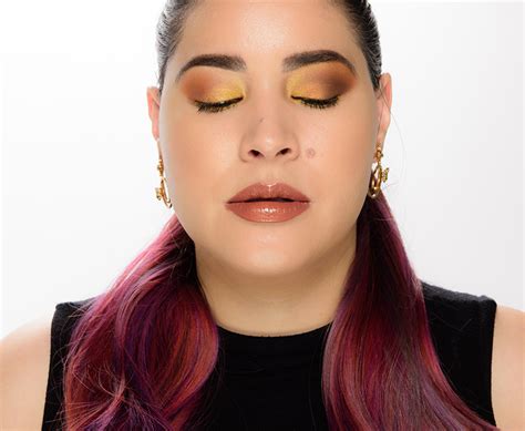 Urban Decay Naked Honey Eyeshadow Palette Review Swatches