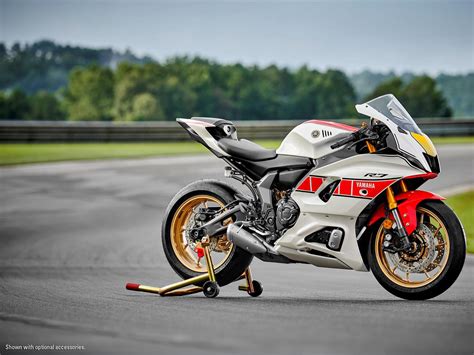 New 2022 Yamaha YZF R7 World GP 60th Anniversary Edition Janesville WI