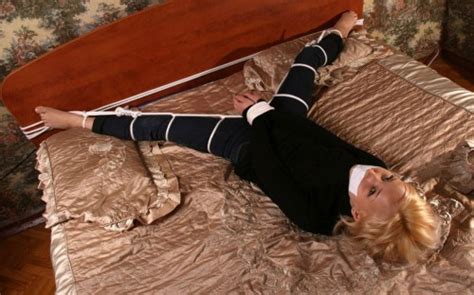 Putmeinherplace So Many Bedtime Option Porn Photo Pics