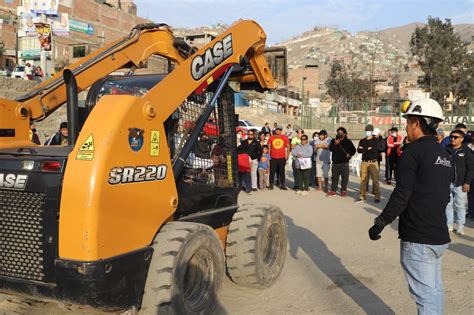 Municipalidad de Ate inicia construcción moderno Campo Deportivo y