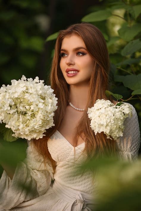 Сад гортензий фотосессия для девушки фотосессия с гортензиями Phuket