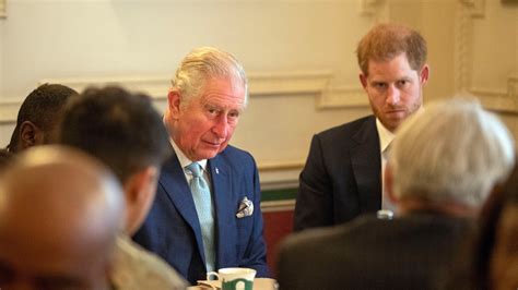 Harry se desvincula con un comunicado del escándalo por intercambio de
